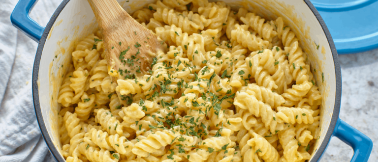 Try This Cheesy Macaroni Recipe with Nutralite Cheesy Garlic Mayonnaise